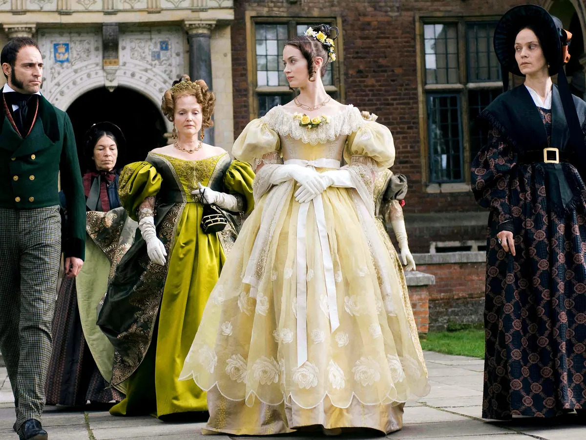 Embattled Young Victorian Women | Tarnmoor